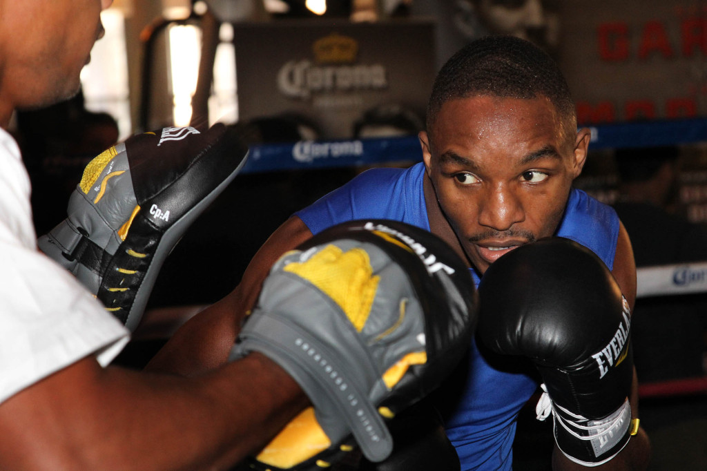 Devon Alexander returns to the ring against Aron Martinez October 14 ...