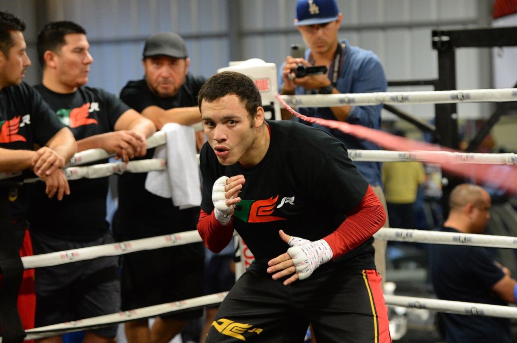 Julio Cesar Chavez Jr workout photos & quotes from Robert Garcia Boxing ...